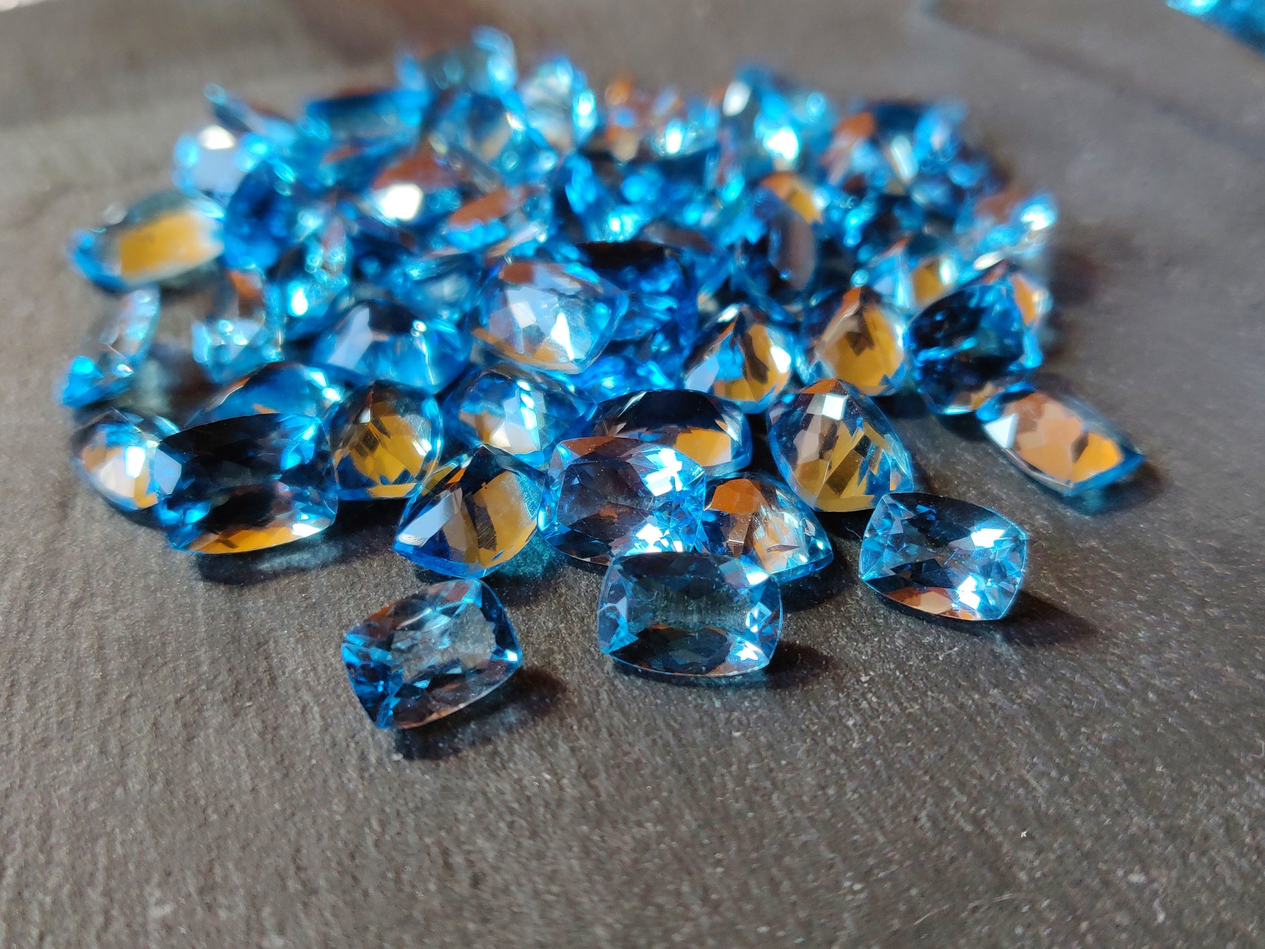 TOPAZE | Les Pierres d'Opalin